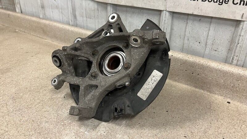 15 22 Challenger Charger SRT8 Hellcat Passenger Rear Spindle Knuckle H ...