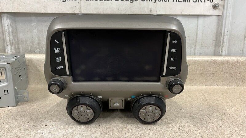 14 15 Camaro SS ZL1 Navigation Stereo Radio Receiver GM 23178062 Contr ...