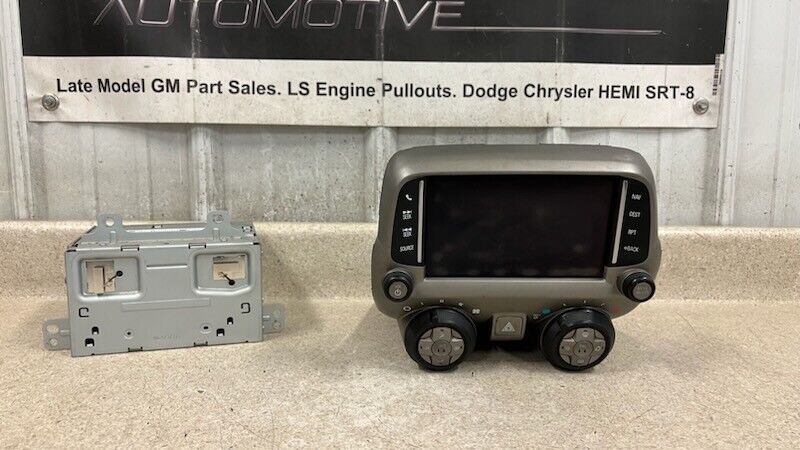 14 15 Camaro SS ZL1 Navigation Stereo Radio Receiver GM 23178062 Contr ...