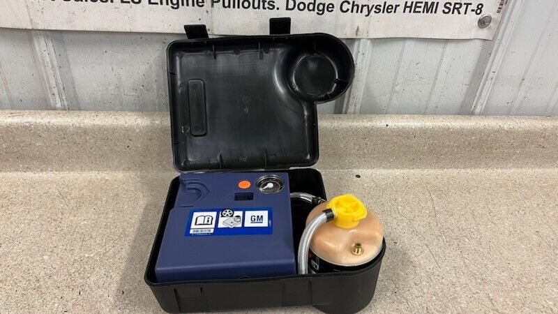 Chevrolet Camaro SS Tire Compressor Inflator OEM GM 13392204 Like New ...